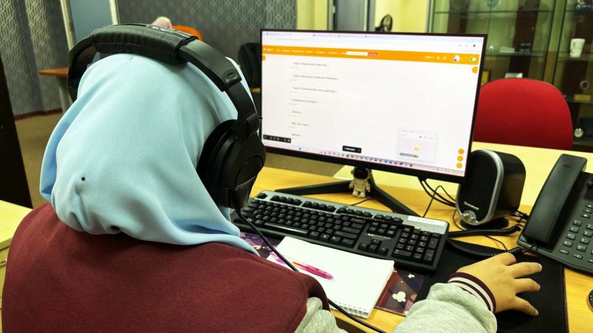 Latihan Pemindahan Bahan Kursus di GOALS USIM! – SDEC | ICT@USIM